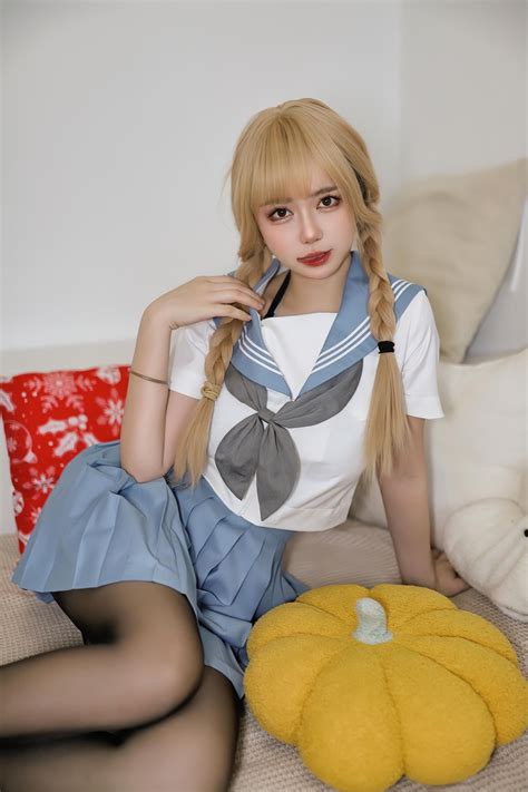 Tina很妖孽呀 妹妹在家的秘密 56p1v 736mb 柚子肉