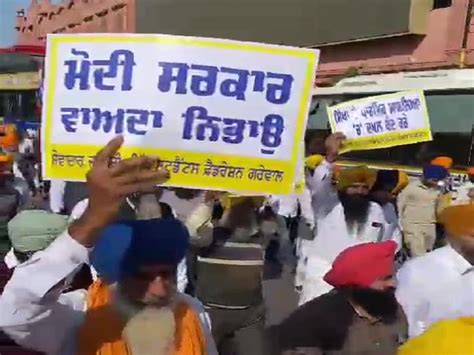 Sikh Student Federation March Against Captive Sikhs Issue अमृतसर में