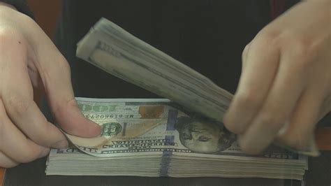 中國2月外匯儲備3205萬億美元 連續2個月減少 Now 新聞