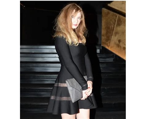 Anna Delvey The Busted Con Artist Who Keeps Coming Back Trendy Matter