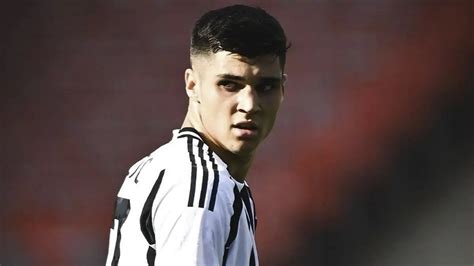 Juve Un Altro Debutto Per Thiago Motta Contro Lempoli Spazio Per Adzic