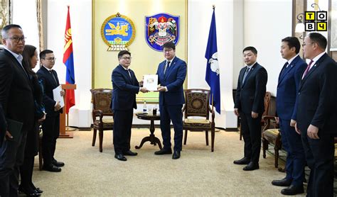 Нийслэлийн 2024 оны төсвийн төслийг Нийслэлийн ИТХ д өргөн барилаа