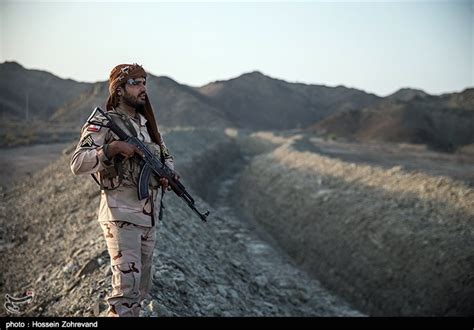 ‌درگیری ماموران با ‌قاچاقچیان مواد مخدر در بخش ساردوئیه جیرفت سرباز