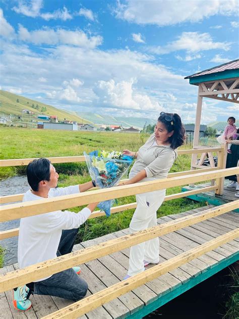 Төгсхайр Гэгээн хайрын баярт зориулсан Төгс хайр фото зургийн уралдааны оролцогч Г