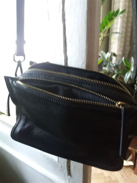 Срочно Сумка черная новая натуральная кожа Италия низкие цены