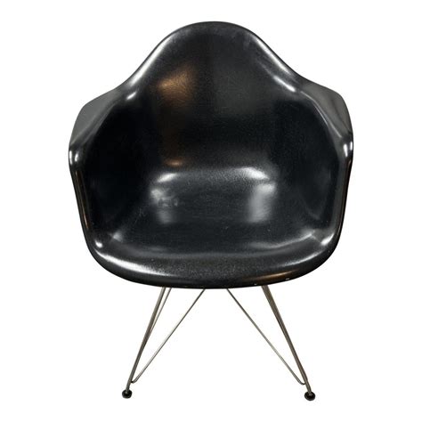 Herman Miller Charles And Ray Eames Molded Plastic Chair Design Plus