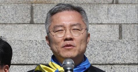 최강욱 “윤석열 진작 사퇴했어야조국 수사에 정치적 요구 담아” 민중의소리
