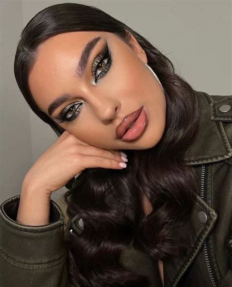 Nighttime Glam Unleashing The Power Of Makeup For A Dazzling Look
