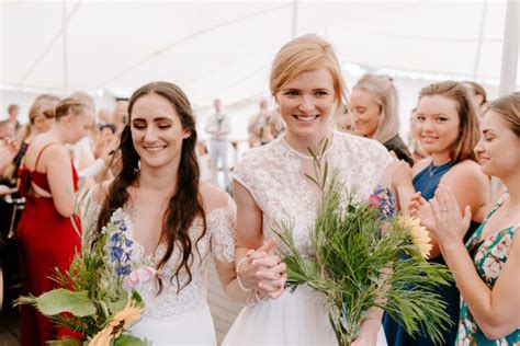 Incredibly Romantic Wedding Vows For Your Ceremony Easy Weddings