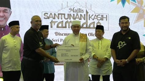 UMNO BN Sokong Kepimpinan Hajiji Sehingga PRN Akan Datang Zahid