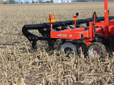 Kuhn Inline Ripper Dorning Motors
