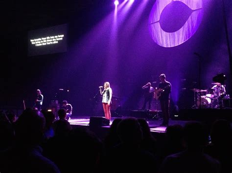 Living Life For His Glory A Night With Jesus Culture