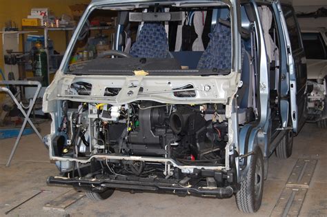 サンバー フロントパネルカスタマイズ車カスタムショップBODY WORK K