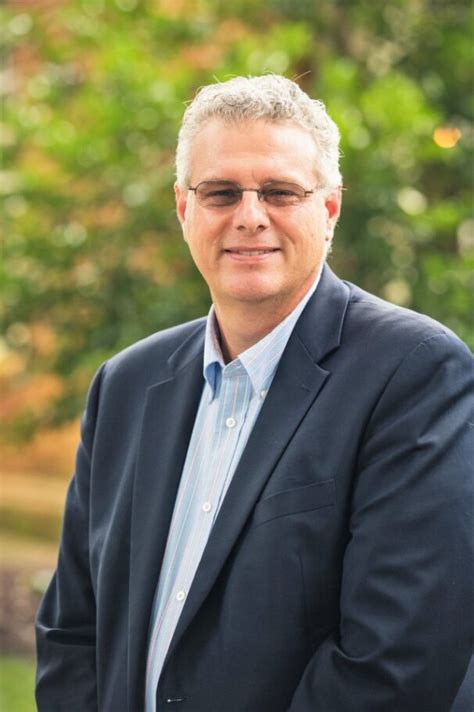 Lee To Host Lecture With Coulter Lee University