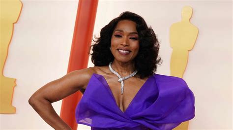 Angela Bassett würdigt Mut von Tina Turner