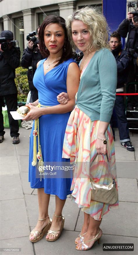 Natalie Casey Feet Aznudefeet