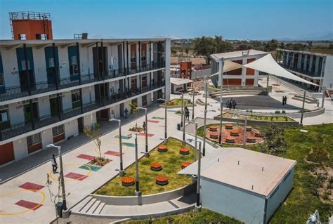 Transfieren S157 Millones A Arcc Por Colegios Y Centros De Salud