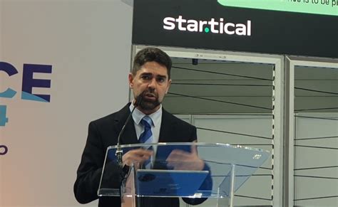 Sat Comms Player Outlines Air Traffic Mobile World Live