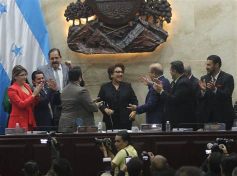 Ocho Mujeres Y Siete Hombres Los Nuevos Magistrados De La Corte En