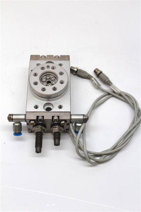 Smc Msqb10r Rotary Table Actuator 10mm Double Acting W D M9p Sensors