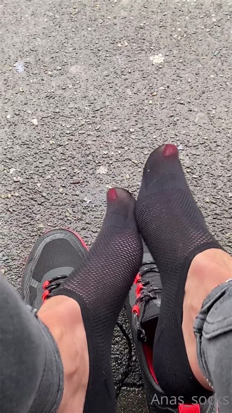 Anas Socks 18 06 2021 2139499000 It`s Been A While Have You Missed Me