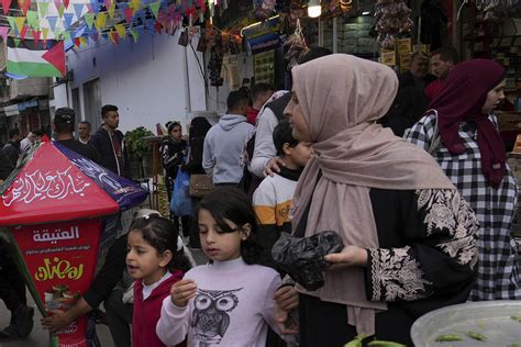 Феномен сектора Газа женщины рожают нон стоп ради ХАМАСа МК