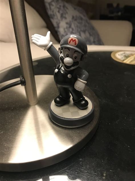 First Custom R Amiibo