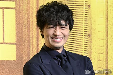 画像32 51 向井理“憧れの先輩”竹野内豊と初共演 ユーモア感じた一面明かす＜イチケイのカラス＞ モデルプレス