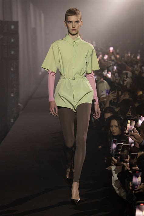 Raf Simons Spring 2023 Ready To Wear Fashion Show Vogue