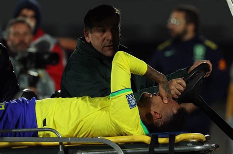 Neymar Tem Ruptura Do Ligamento Do Joelho E Passará Por Cirurgia