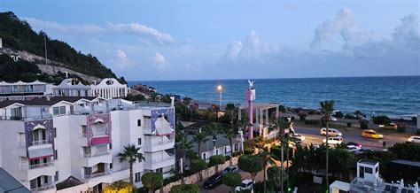Golden Girls On Tour Review Of White City Beach Hotel Adults Only