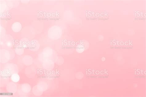 ピンクの背景に白いボケの焦点を当て解除グリッターブラーボケ抽象的な背景 お祝いのストックフォトや画像を多数ご用意 お祝い まぶしい