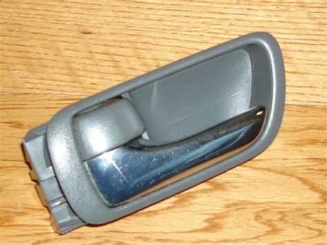 Purchase 02 06 Toyota Camry Bezel Trim Inner Door Handle Drivers Front Door 69274 AA020 In