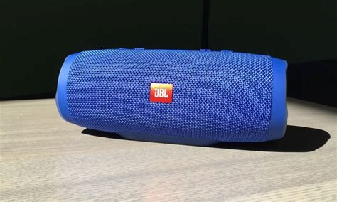 ТОП-10 лучших колонок JBL — Рейтинг 2022 года портативных Bluetooth ...