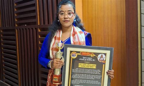 The Assam Tribunes Reporter Receives Izaz Ahmed Memorial Young