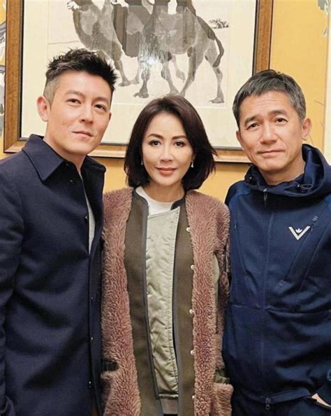 63岁梁朝伟与陈冠希相聚，头发花白状态真实，陈冠希法令纹深显老