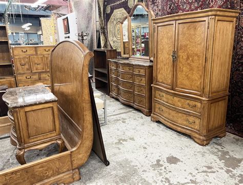 Thomasville Villa Soleil Bedroom Set