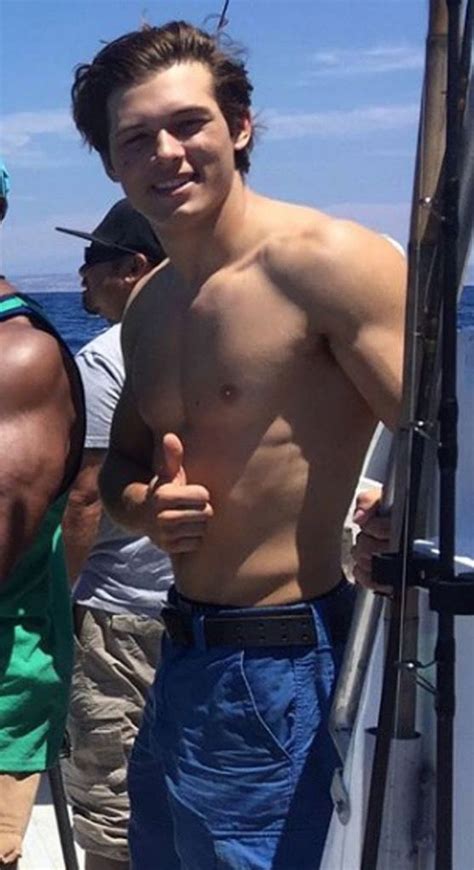 Blog About Things I Like On Tumblr Leo Howard