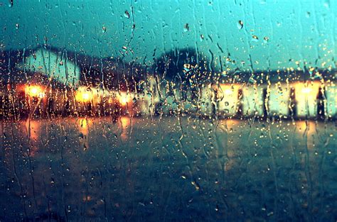濡れたガラス、 空、 ガラス、 水、 雲、 ライト、 家、 雨、 窓、 滴、 Hdデスクトップの壁紙 Wallpaperbetter