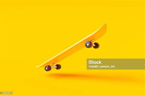 극단적 인 라이프 스타일과 활기찬 색상 배경에 노란색 스케이트 보드 또는 스케이트 서핑 보드 3d 렌더링 스케이트보드 타기에 대한 스톡 사진 및 기타 이미지 Istock
