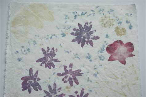 Flower Pounding Technique Crafts Cool Diy Projects Floral Print Fabric