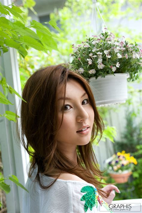 ยูอิ ทัตสึมิ Yui Tatsumi 1