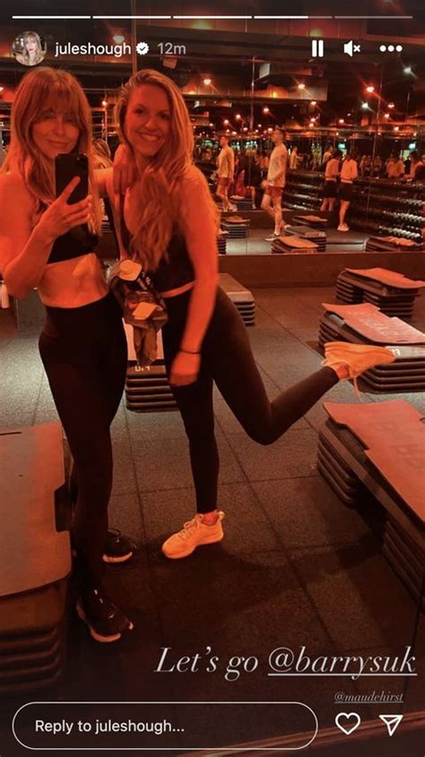 Julianne Hough Has Sculpted Six Pack Abs In A Sports Bra In Ig Pic