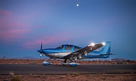 We Spent A Weekend With A Private Plane And Hot Damn We Never Want To