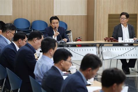 김영환 충북도지사 공약 89 정상 추진중 위키트리