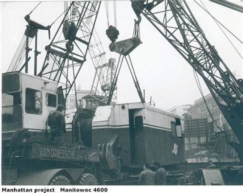Industrial History Crawler Crane Assemblydisassembly