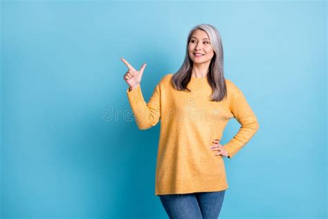 Photo Of Attractive Flirty Mature Lady White Grey Hairdo Direct Finger