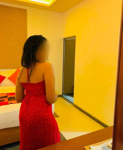Pune Royal Fun Escort ༻꧂ Indian Escort In Pune