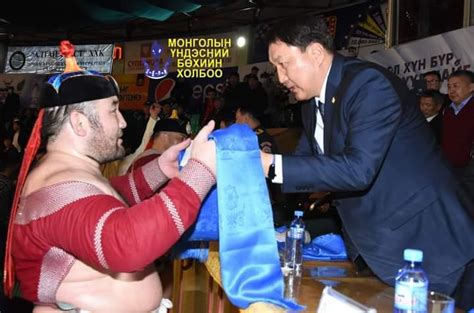 Монгол цэргийн өдөрт зориулсан барилдаанд улсын харцага Х Гантулга