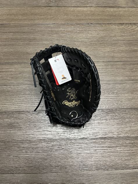 New Rawlings Heart Of The Hide 13” First Base Mitt Sidelineswap